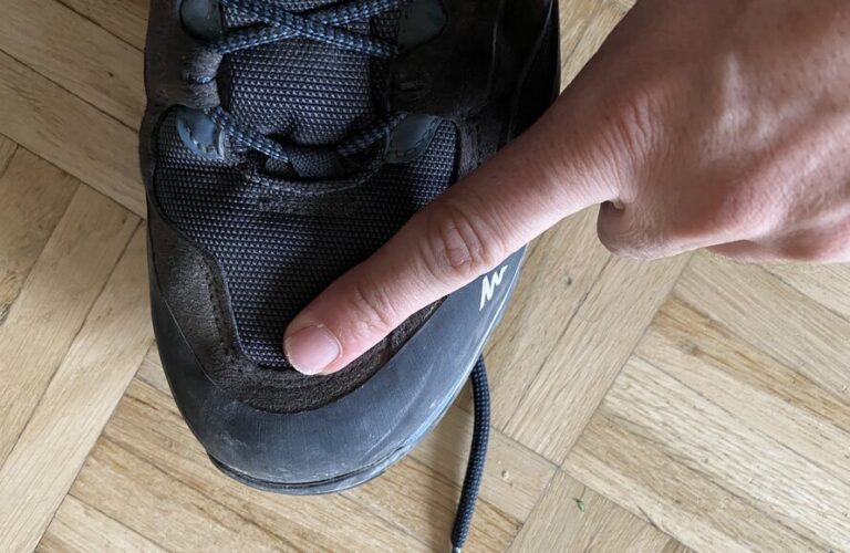 How Do You Know if Hiking Boots Are Too Small? (6 Methods)